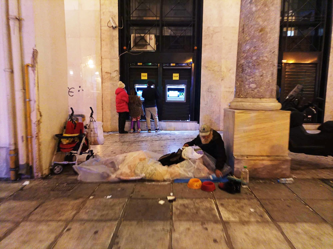 ΔΕΛΤΙΟ ΤΥΠΟΥ - Παγκόσμια Ημέρα Αστέγων: Ολοένα και μεγαλύτερης ηλικίας ...